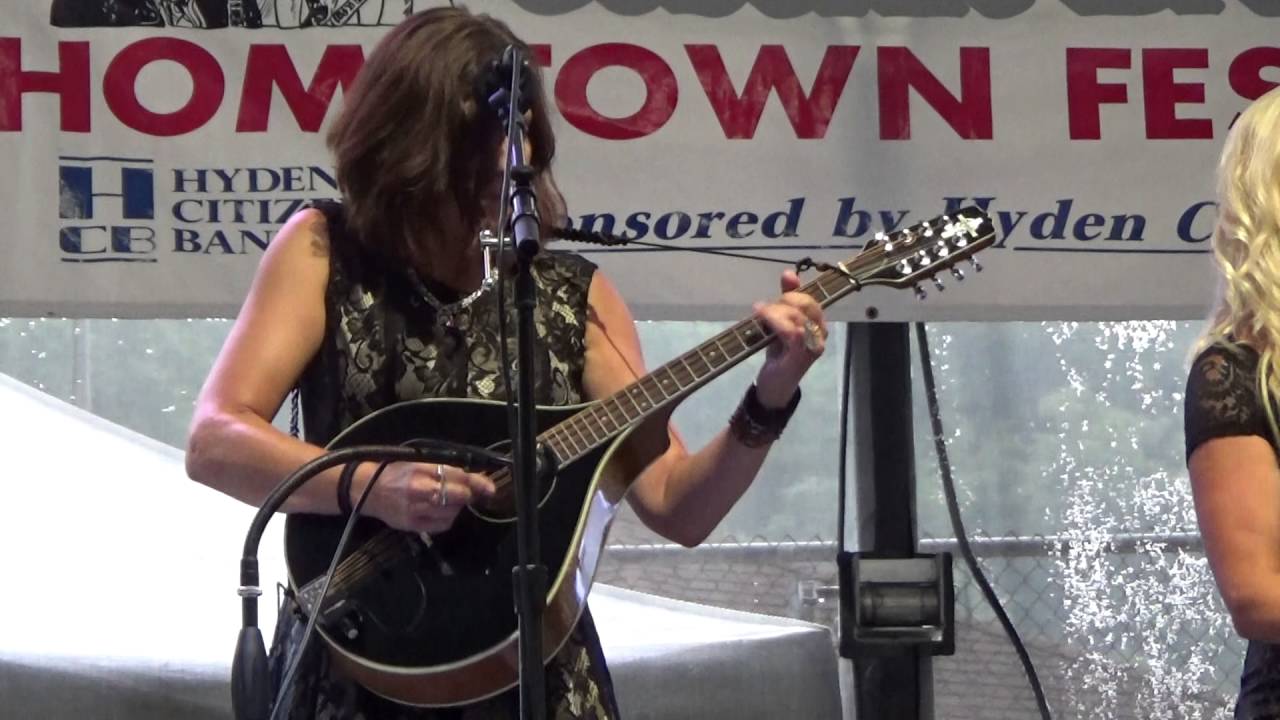 Coaltown Dixie / Darlin' Corey - YouTube