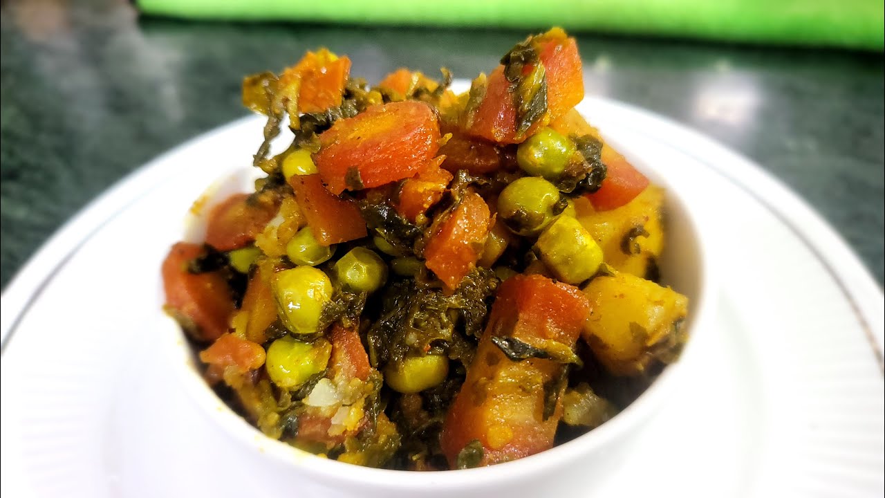 मेथी आलू गाजर मटर की सब्जी . Made by Masala Dani Kitchen - YouTube