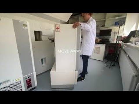 LiCONiC AG, STX44 DockingShuttle - YouTube