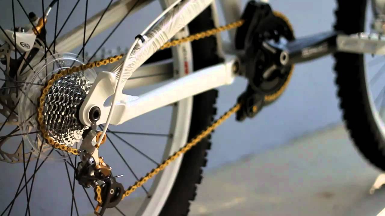 Mongoose Boot'r Team Bike 2010 | Downhill | Produktvideo HD - YouTube