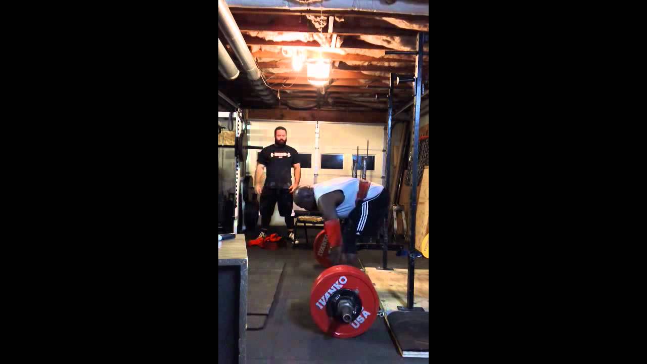 Steve Goggins Deadlifting 661 and 740 - YouTube