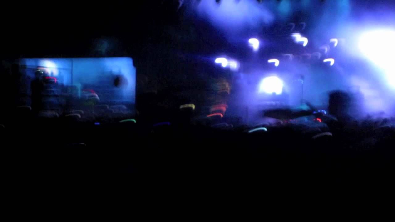 Justice - Civilization LIVE @ Coachella 2012 Weekend 1 - YouTube