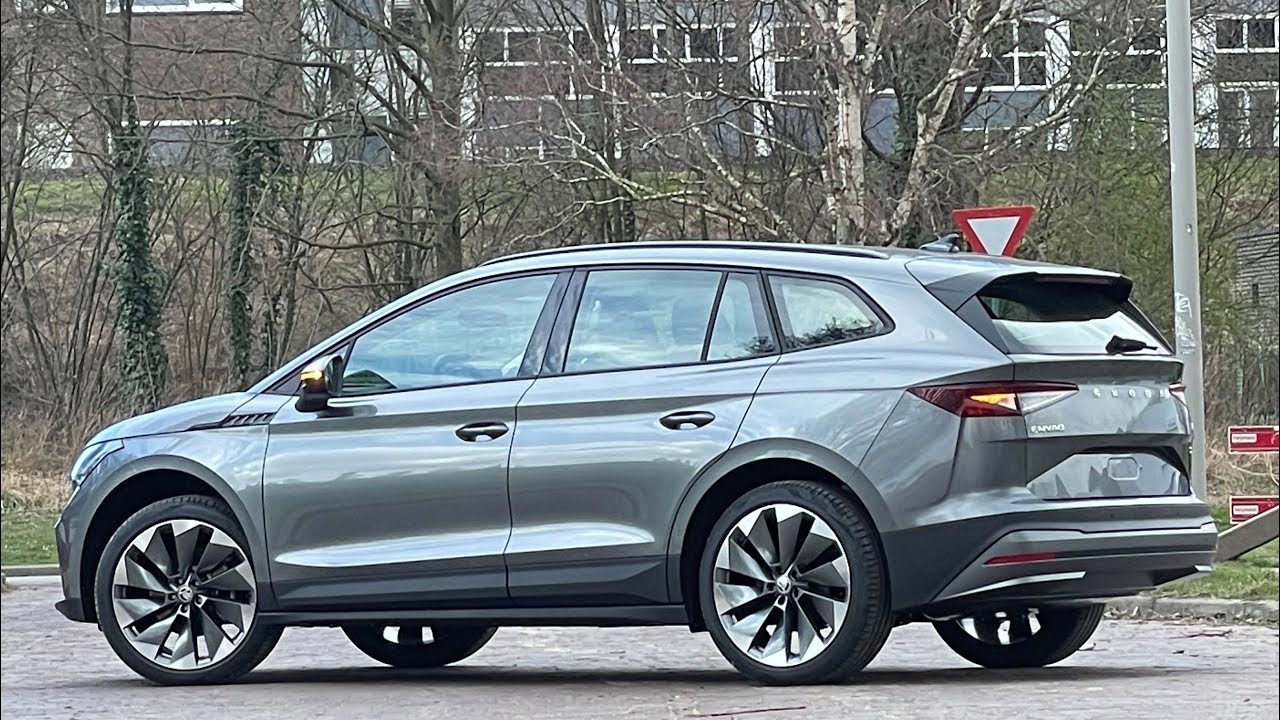 Skoda NEW Enyaq IV60 2022 in4K Graphite Grey Metal 21 Inch Betria Walk ...