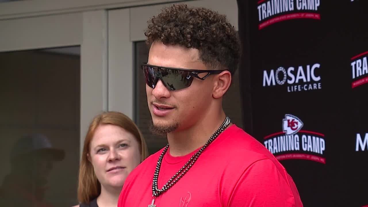 Patrick Mahomes on Bobby Witt Jr.'s Home Run Derby performance - YouTube
