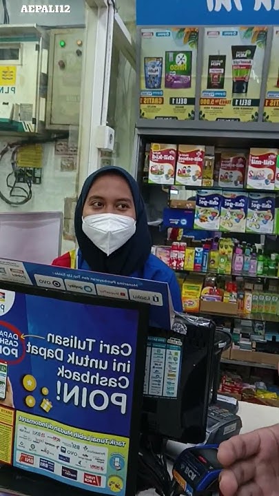 CEWEK ITU SUKANYA COWOK SEPERTI APA FT KASIR INDOMARET!? - YouTube