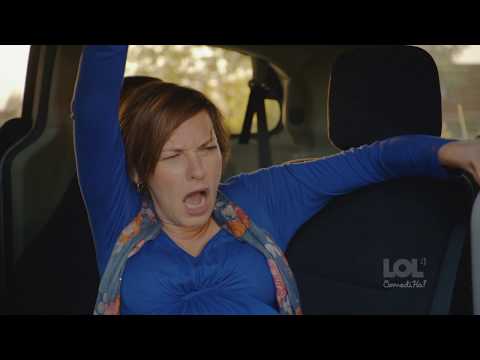 Giving birth  // LOL ComediHa!