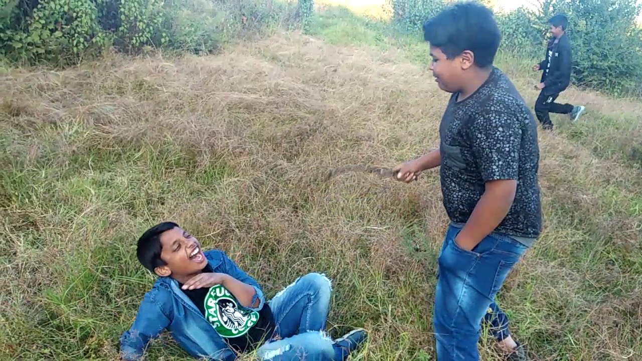 Comedy boys - YouTube