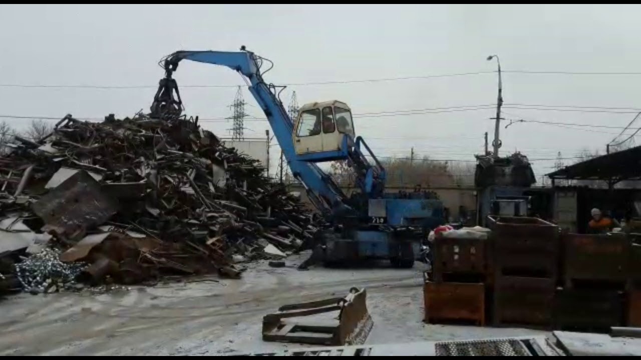 Продаётся перегружатель лома Fuchs 714 в хорошем состоянии - YouTube