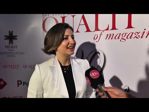 Hülya Koçyiğit'e 'Sinema Hizmet Ödülü'nü Veren Hande Tibuk En Quality Dernek Ödülünü Aldı