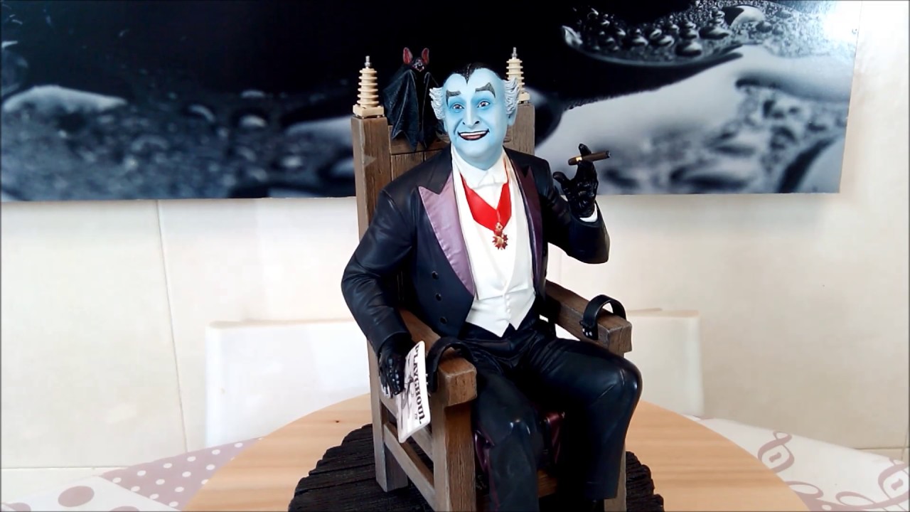 tweeterhead grandpa munsters statue unboxing review en español - YouTube