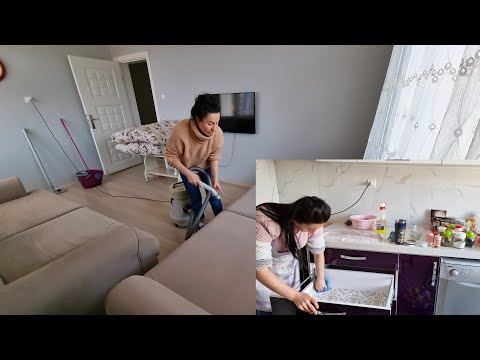 TEMİZLİK ZAMANI BAKALIM ANNEMLE ABLAM NELER YAPIYOR