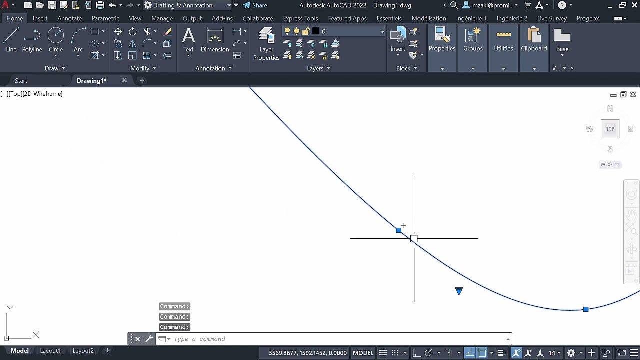Break at point | BREAKATPOINT | AutoCAD Tips in 60 Seconds - YouTube