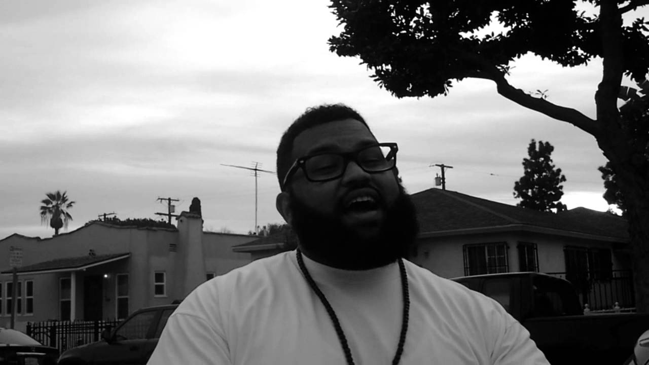 Lou U raps to "We made it" beat - YouTube