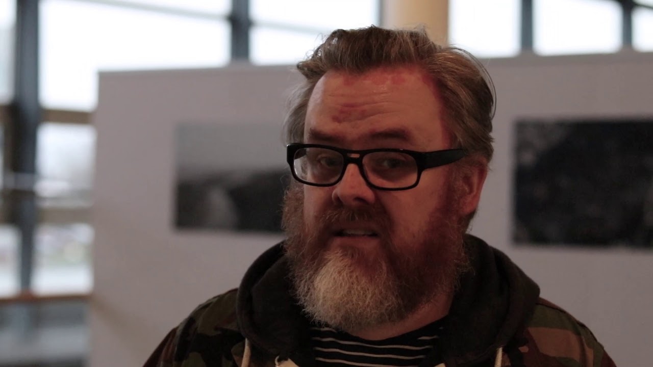 Jon Pountney - Beachcombing - art exhibition - YouTube