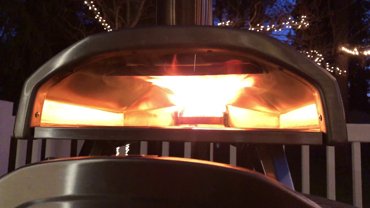 Ooni Fyra rolling flames - YouTube