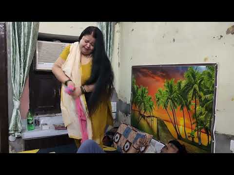 Aaj to had Kar Di mrs Saini ne STOMACH TRAMPLING आज तो हद कर दी mrs  STOMACH SITTING #mrmrs