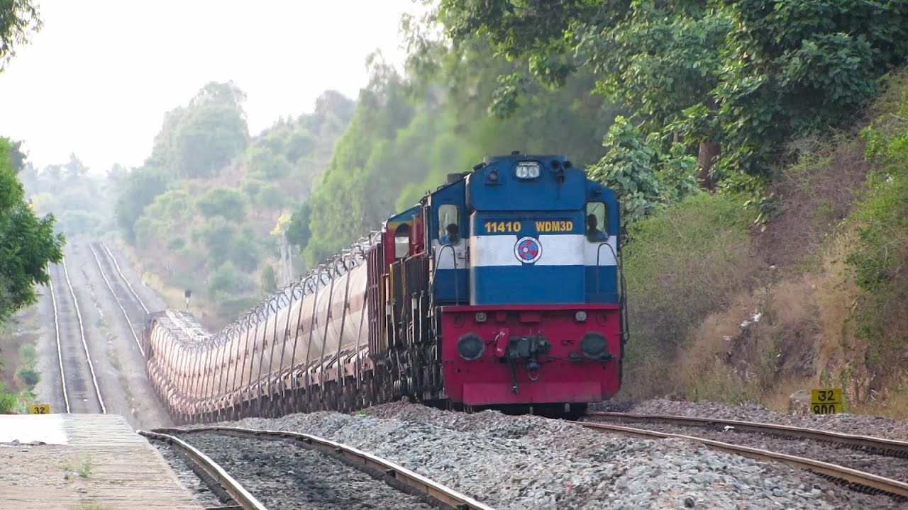 Different Liveried ALCOS power a BTPGLN Rake - Indian Railways - YouTube