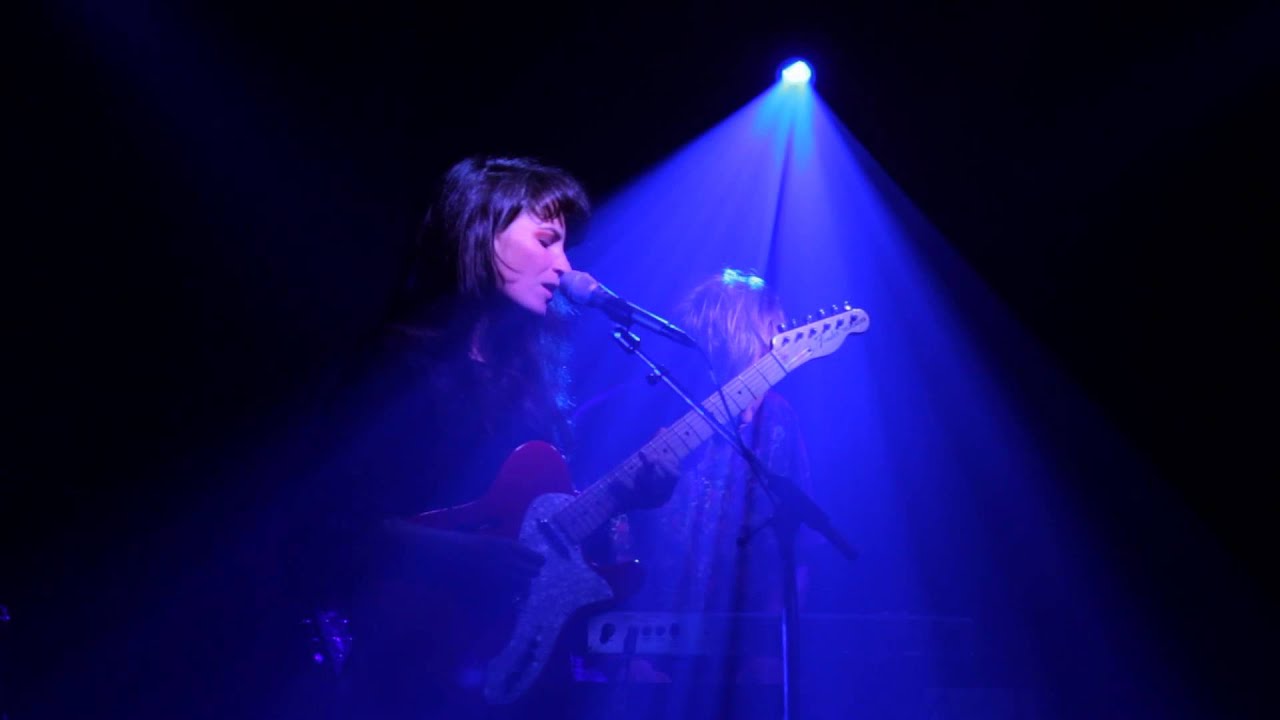 Blouse - Videotapes (Live at MFNW) - YouTube