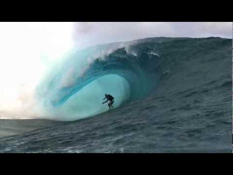 Shane Dorian (3) at Teahupoo - Ride of the Year Entry in the Billabong XXL Big Wave Awards 2010