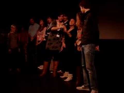 Timboektoe: Nona vertelt over een blunder op de filmset! - YouTube