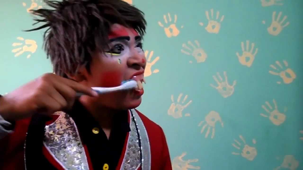 Payaso Pewy and Friends (Otra vez la rata) - YouTube