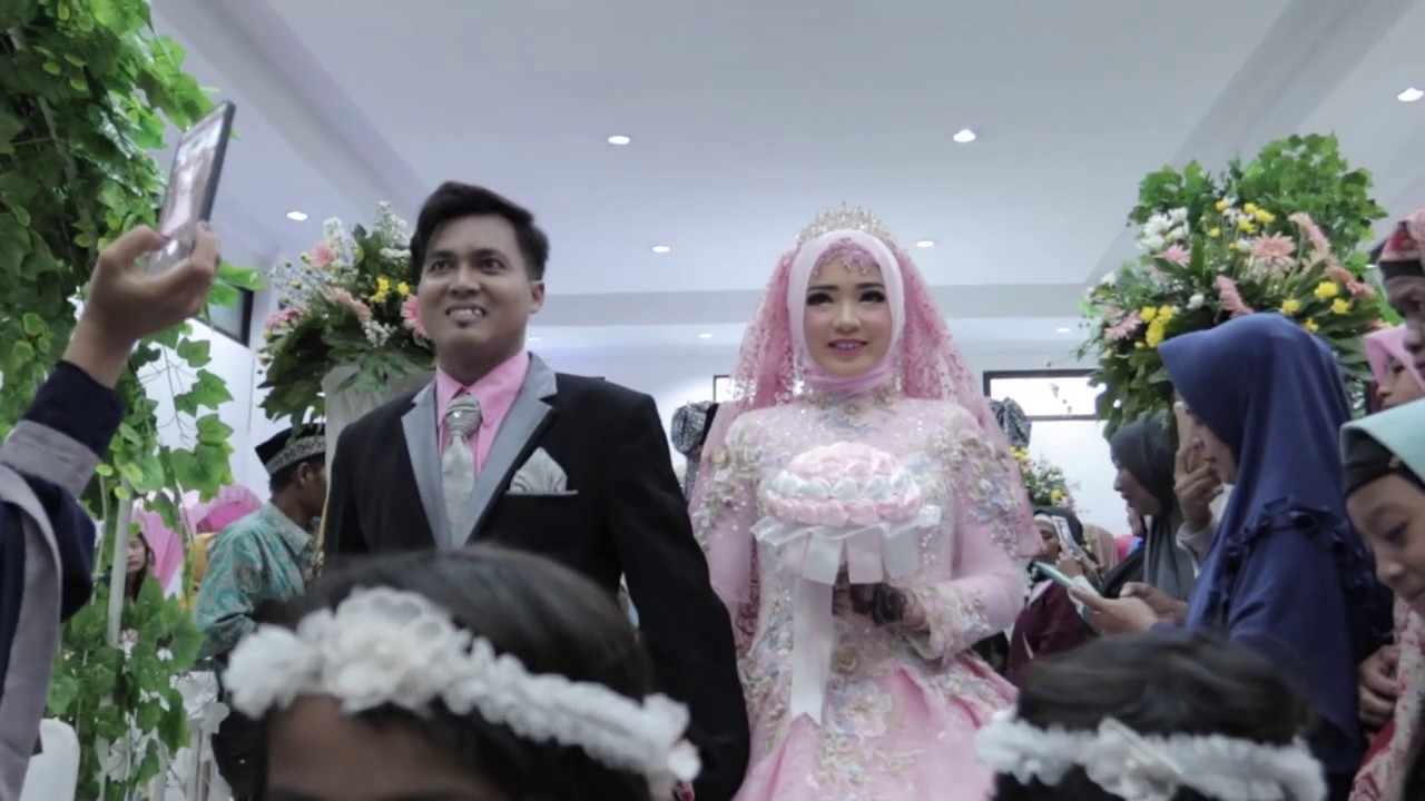 Paket Pernikahan Gedung & Hotel Wedding Dekorasi Tiga Dara Catering ...