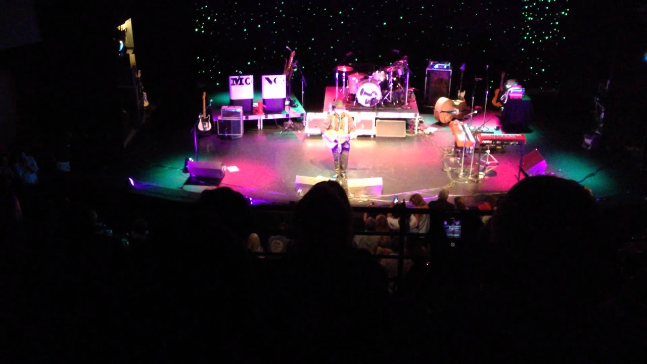 The Mavericks - Charleston Music Hall - Summer Wind - YouTube