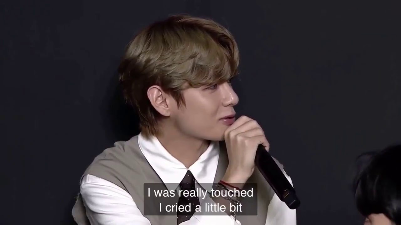 Taehyung crying after hearing the HOT 100 news. - YouTube