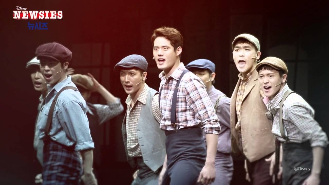 뮤지컬 뉴시즈 'Carrying the Banner' MV - YouTube