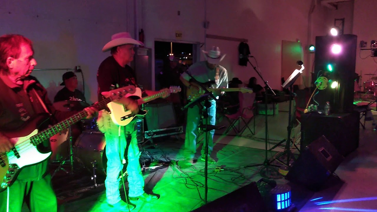 STONE COUNTRY BAND-FIRE LAKE - YouTube