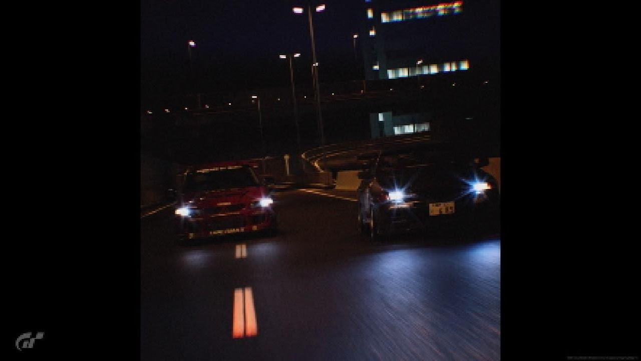 A 3 lap race between a Hipermax Evo lookalike and a tuned Nismo R32 ...