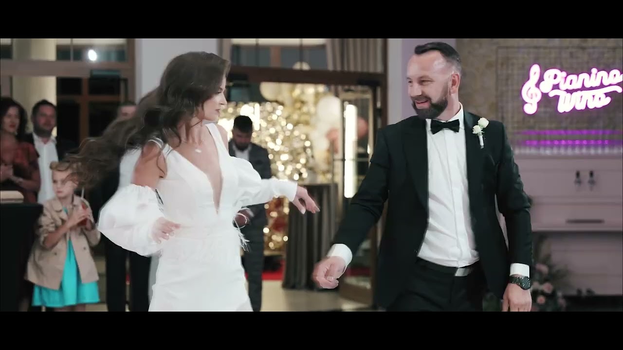 Magdalena i Wiktor - First Dance - Warszawska - Bruno M - YouTube