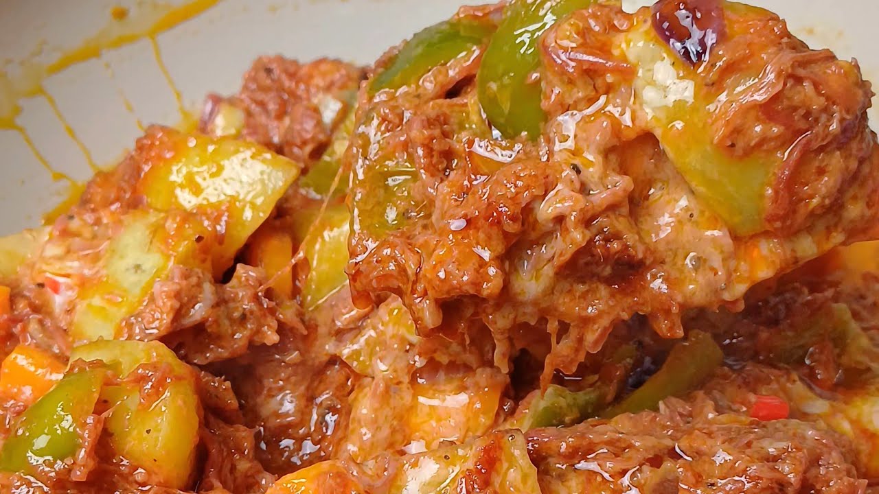 CHEESY CORNED BEEF CALDERETA/ULAM RECIPE - YouTube