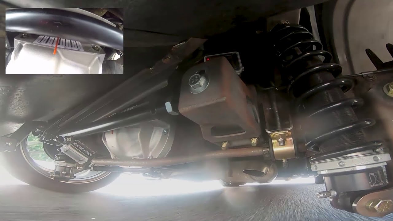 Foxbody Rear Suspension Testing - Stock vs. Detroit Speed - YouTube