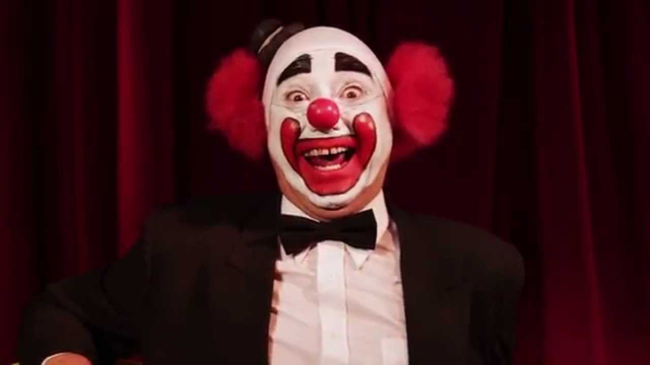 "El Chow Fan es así..." - Spot Ricky - YouTube