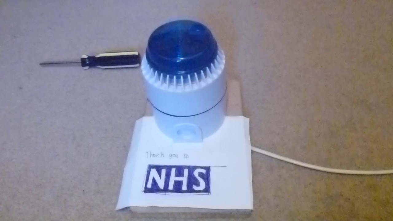thanking the NHS with a flashni - YouTube