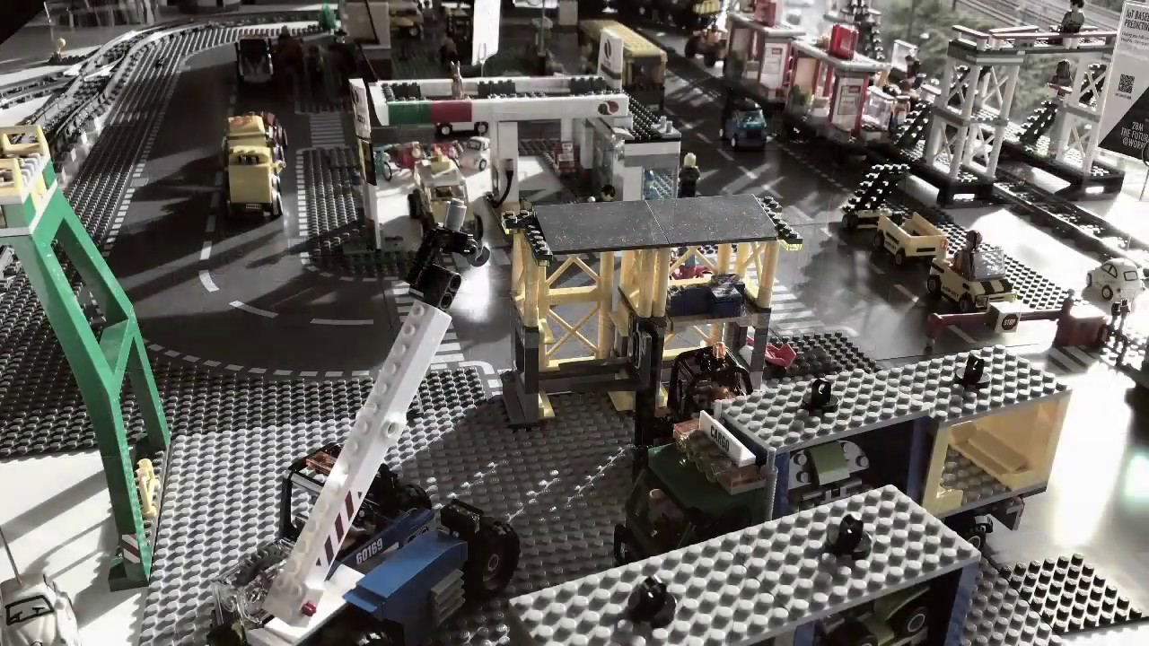 SAP Experience Center - Copenhagen - YouTube