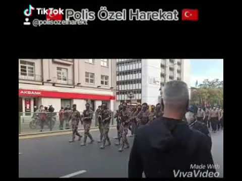 Polis özel harekat