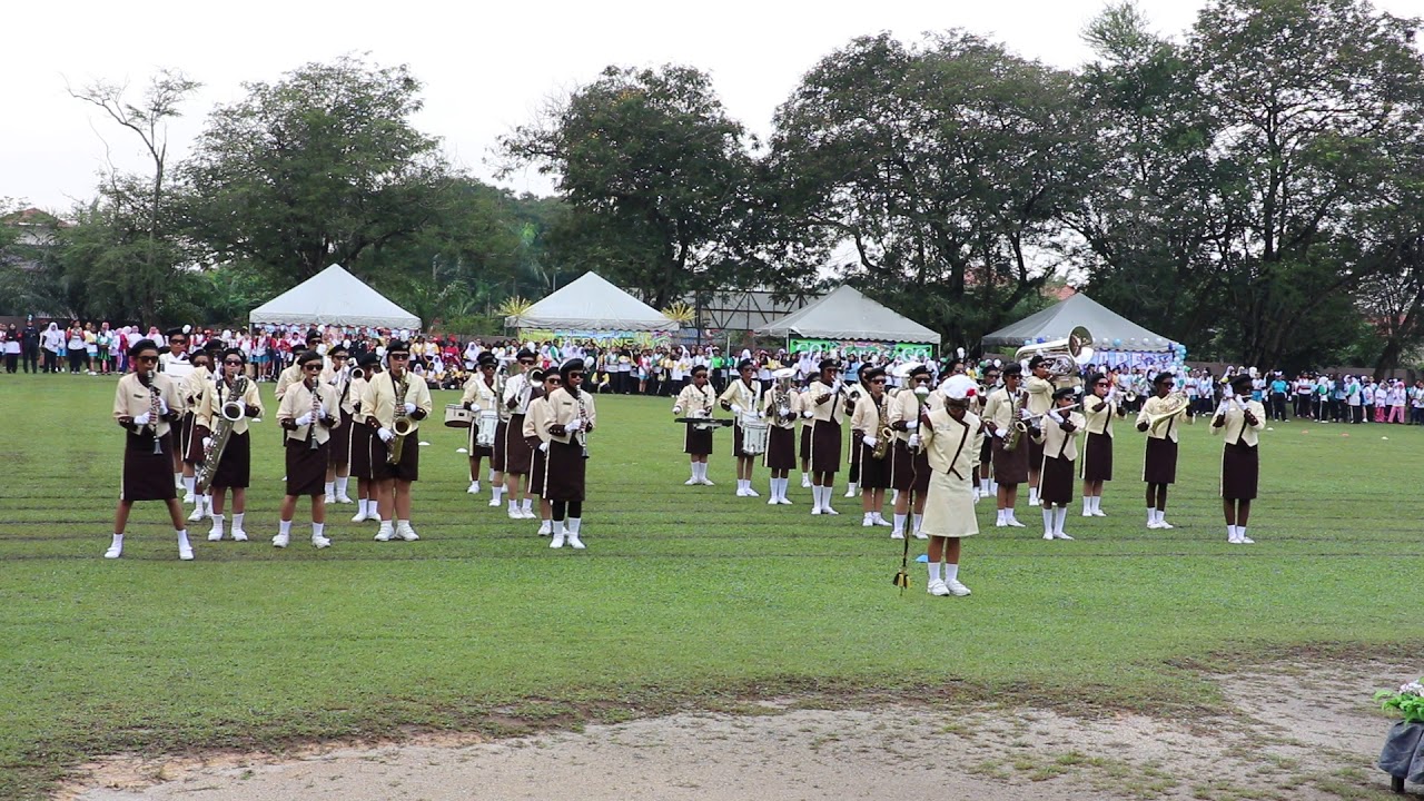 SMK Assunta Symphonic Band - Band Rox (26/04/19) - YouTube