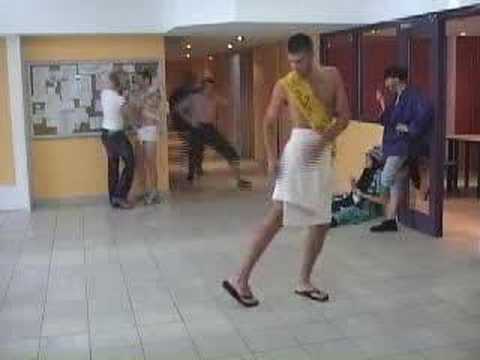 Benny hill à l'ifsi !