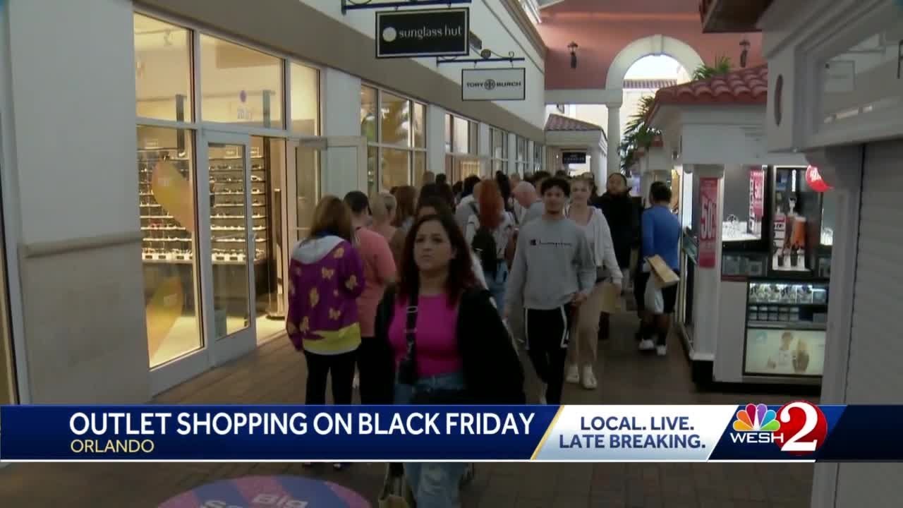 Black Friday kicks off Central Florida holiday shopping season - YouTube