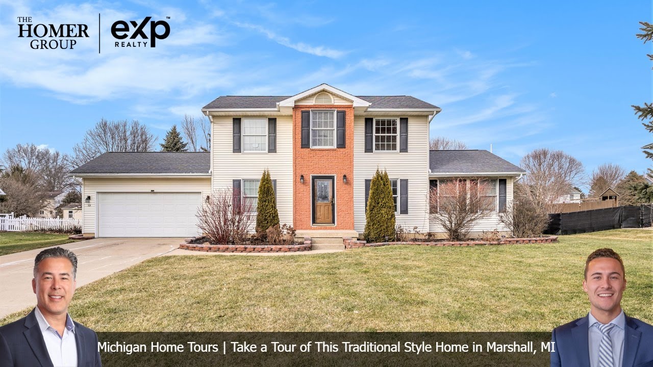 Michigan Home Tours | Take a Tour of This Beautiful Traditional Style ...