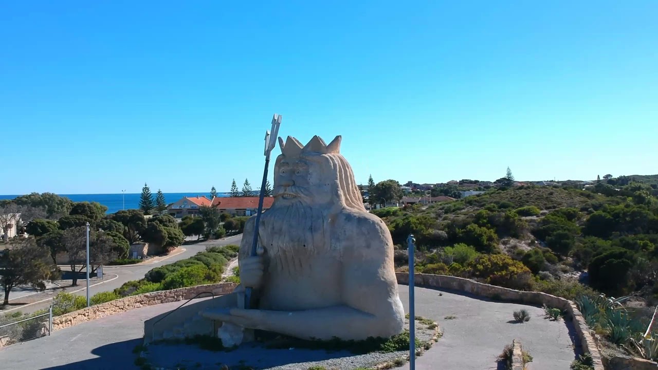 King Neptune ~ Atlantis Marine Park of old ~ Two Rocks - YouTube