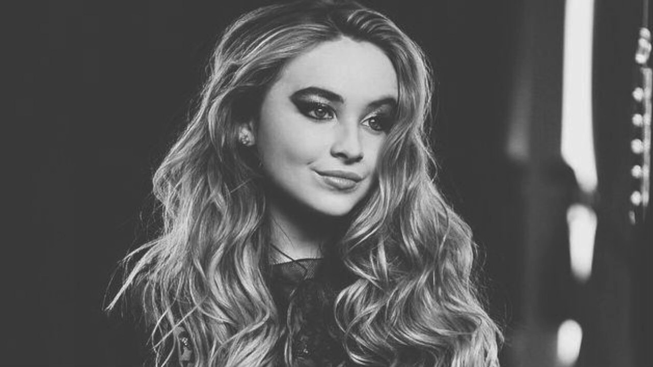Sabrina carpenter looking - 89 фото