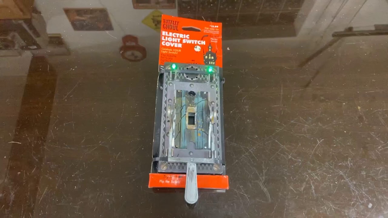 Electric Light Switch Cover - Tekky Toys Halloween 2018 (No Sound ...