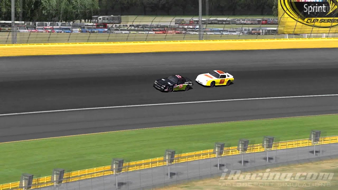 iRacing First Win - YouTube