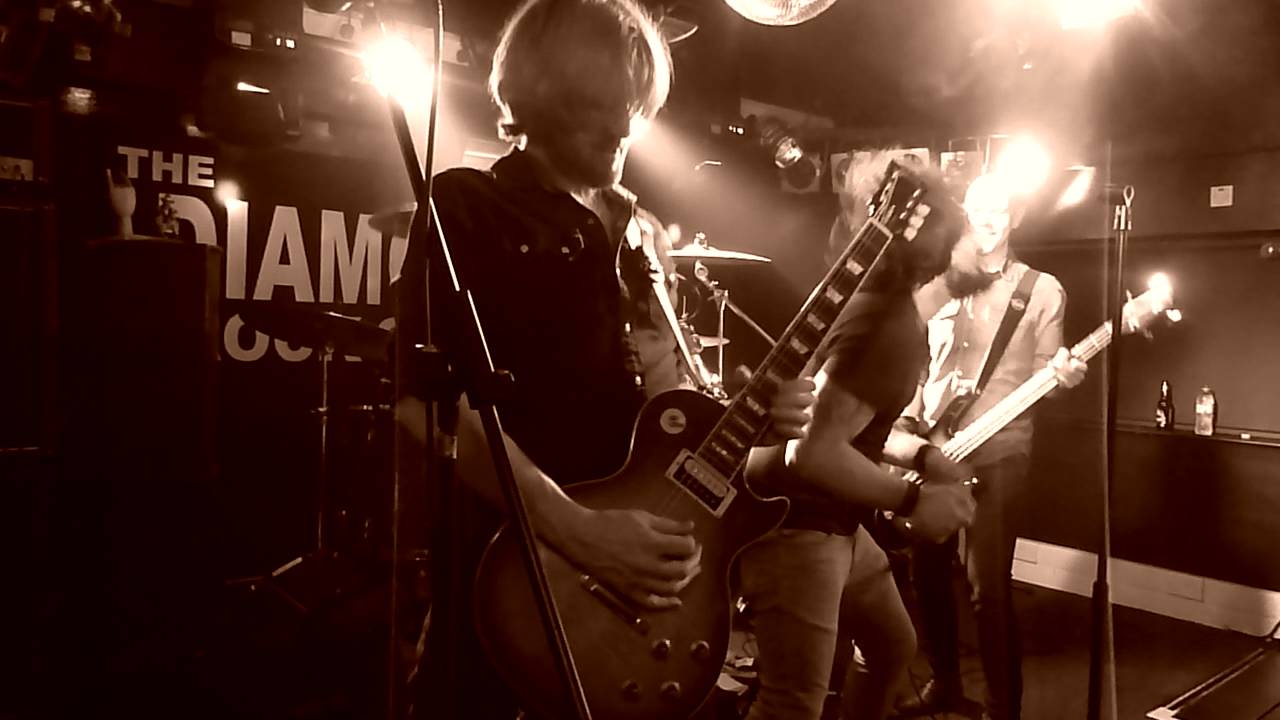 SCREAMING EAGLES - Down The River - YouTube
