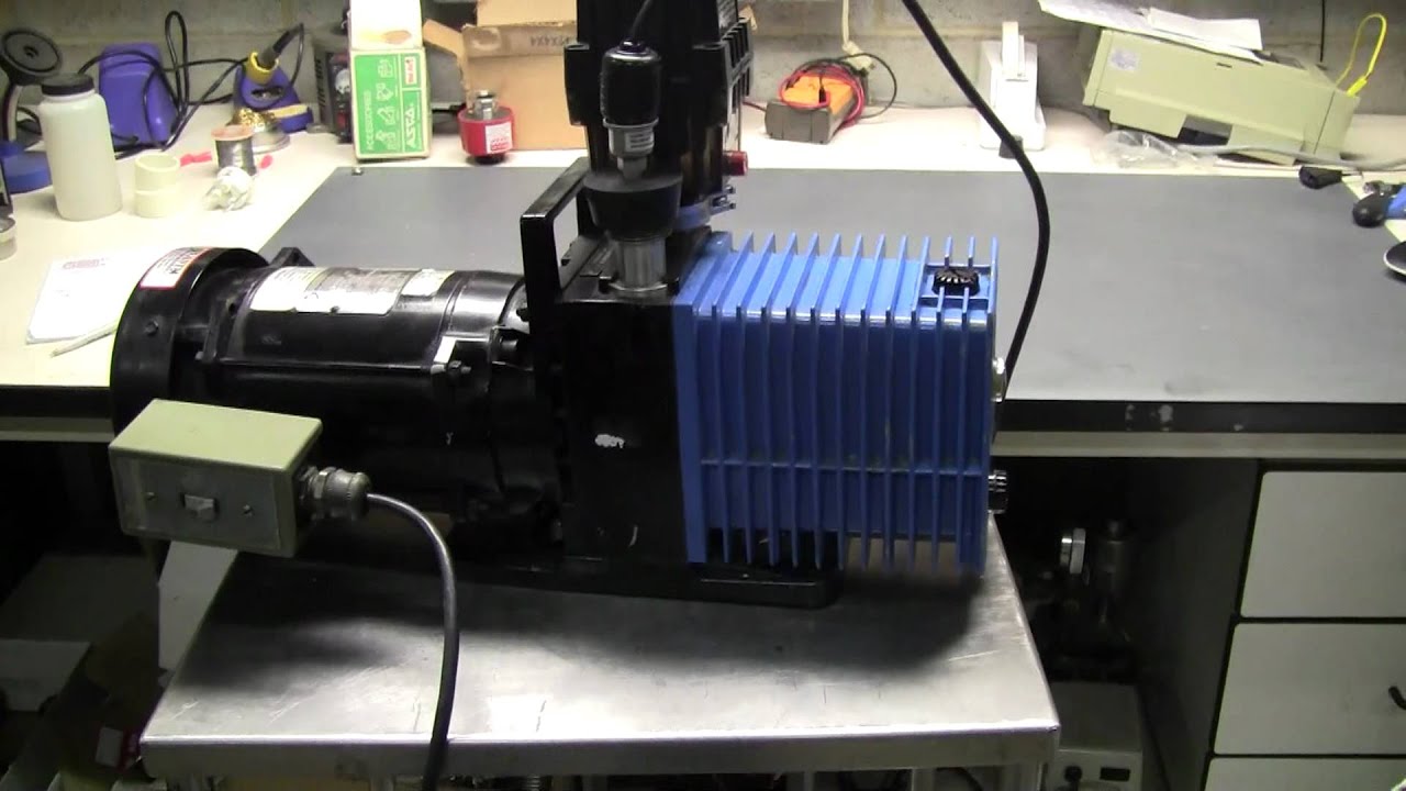 Precision Scientific Vacuum Pump DD 195 - YouTube