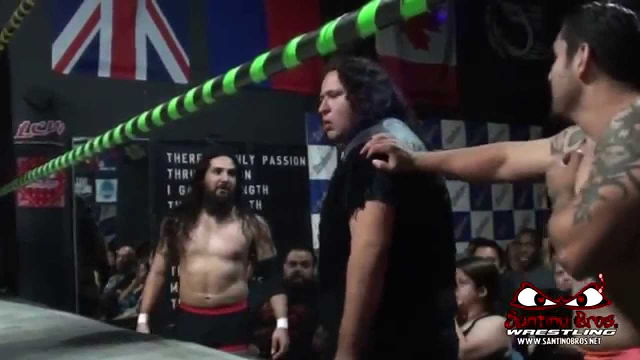 Rico Dynamite Vs Ray Rosas - Santino Bros. Wrestling 2015 - YouTube