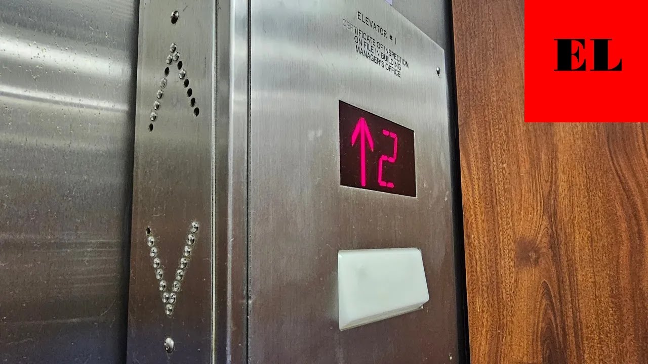 PTL Modded Hydraulic Elevator - UGA Hirsch Hall (Athens, GA) - YouTube